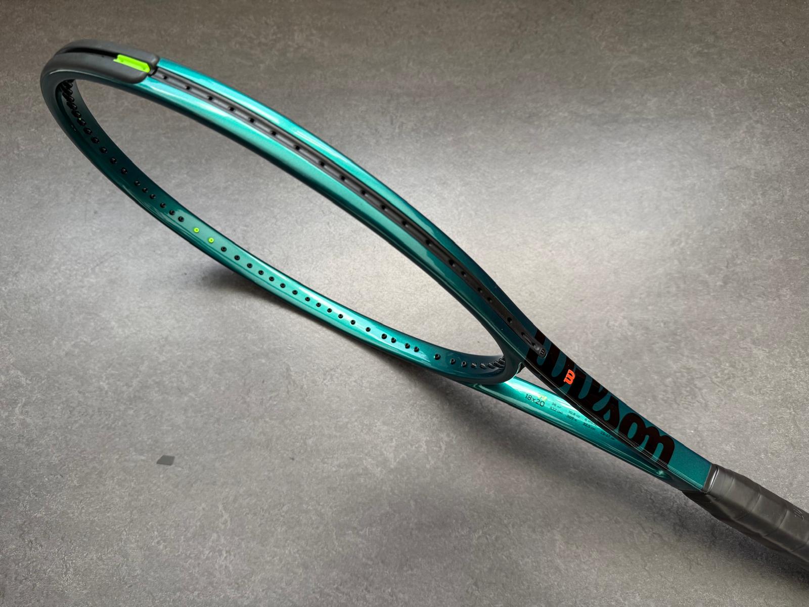 Wilson H22 (18X20) – ProStockTennis