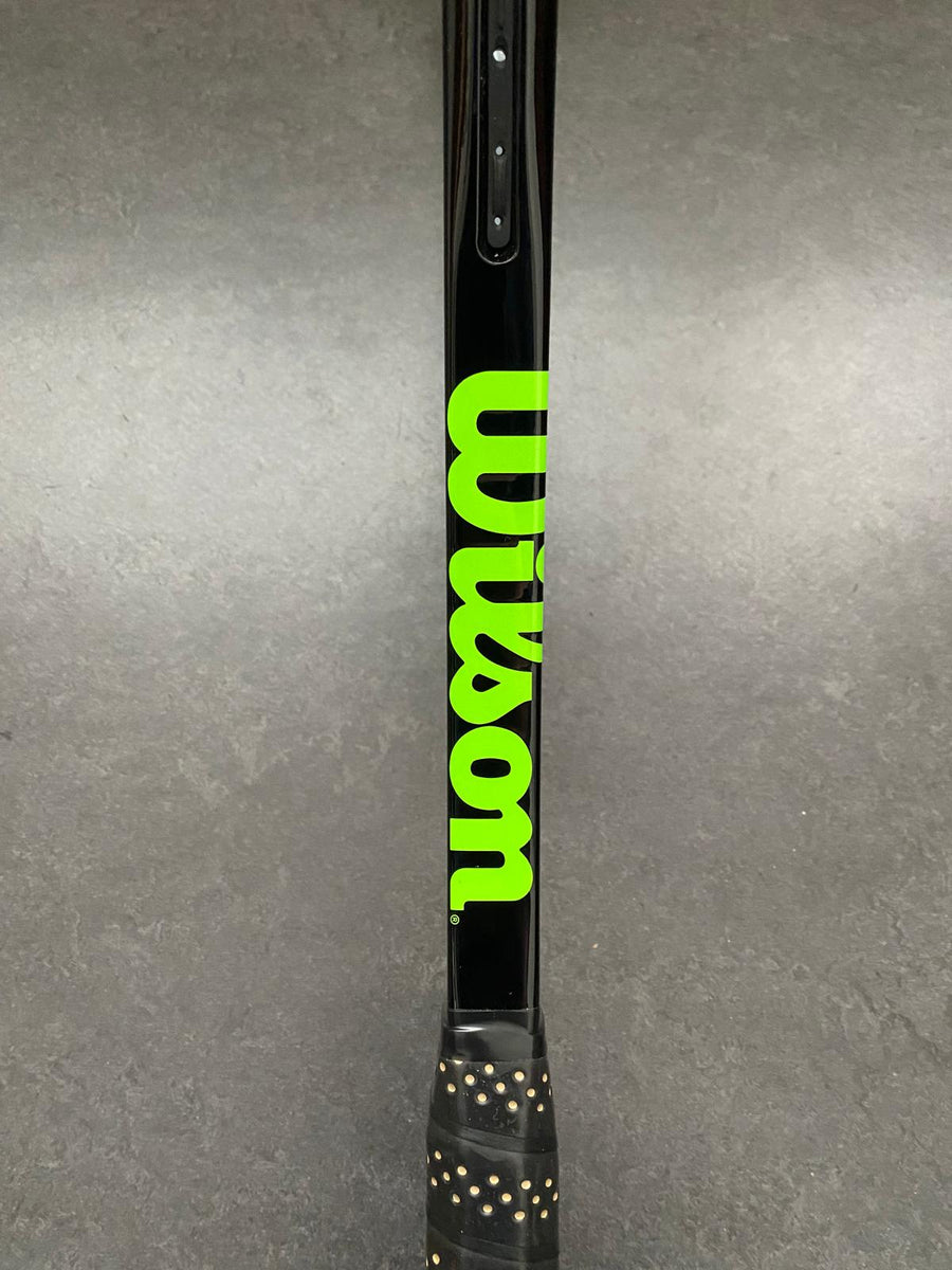 Wilson Pro Stock Blade 98 (18x20) – Pro Stock Tennis