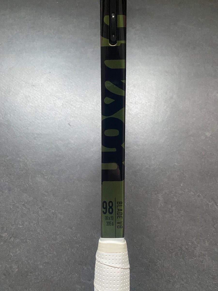 Wilson Pro Stock Blade 98 (16X19) – Pro Stock Tennis