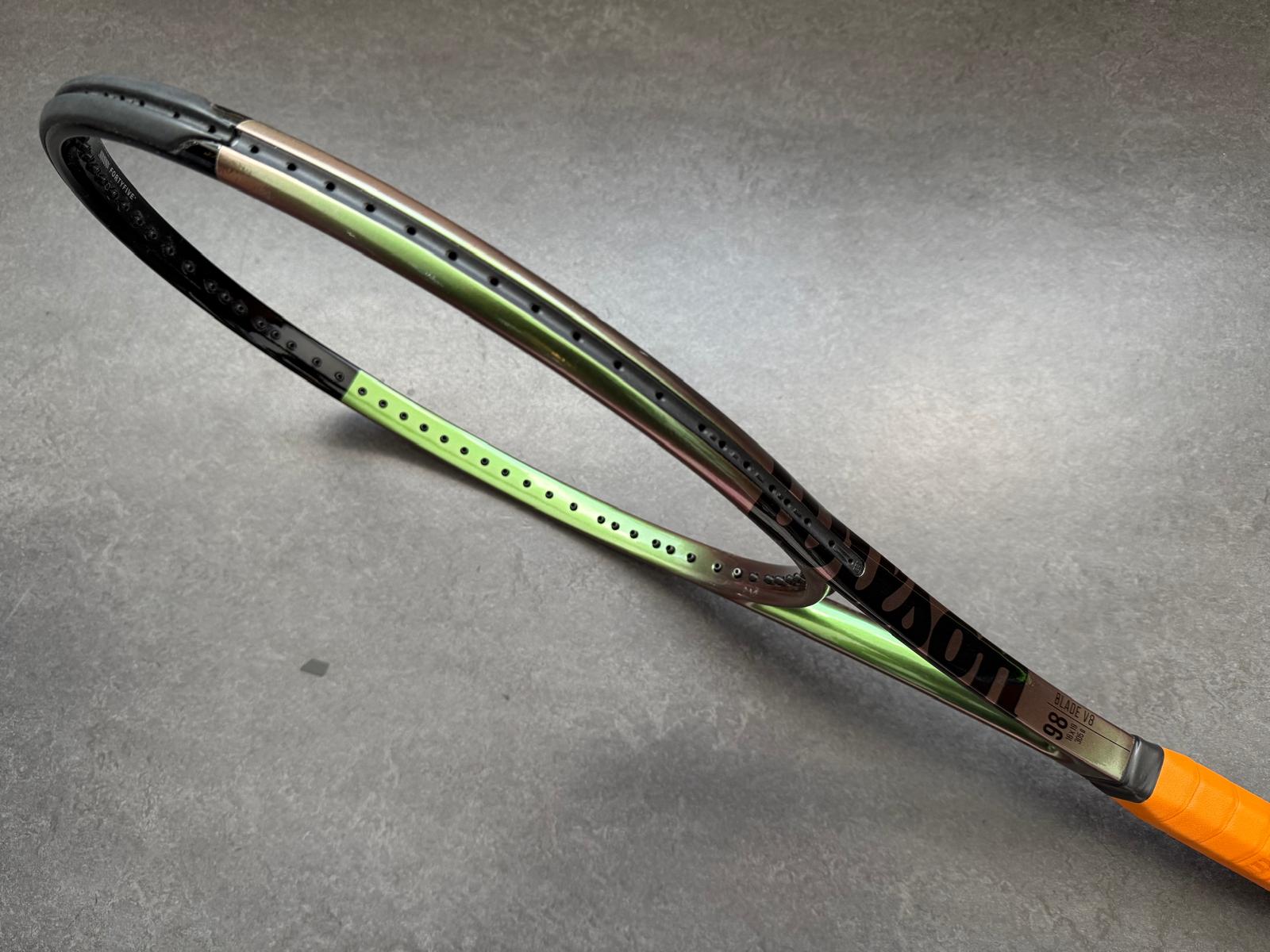 Wilson Pro Stock Blade 98 (18X19) – ProStockTennis