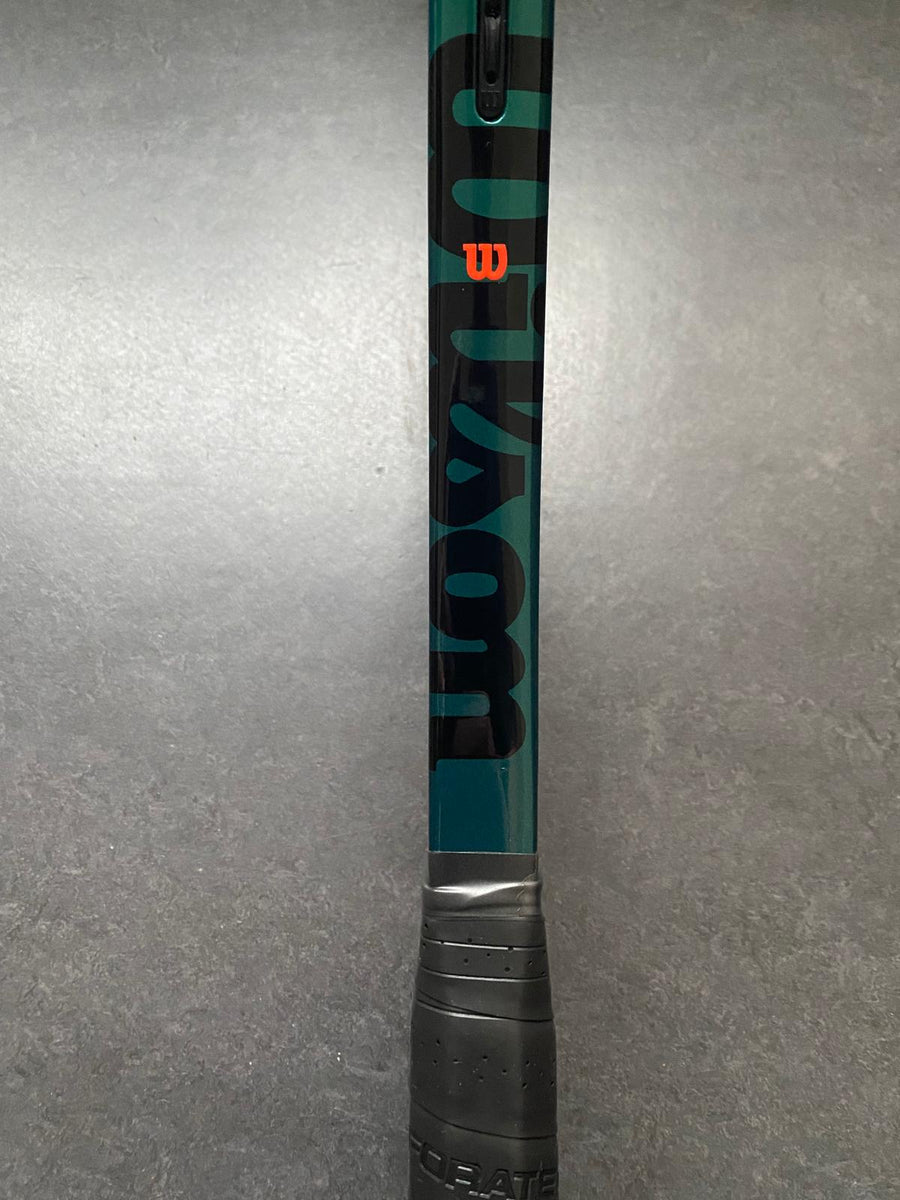 Wilson Pro Stock Steam 99 (16X18) – Pro Stock Tennis