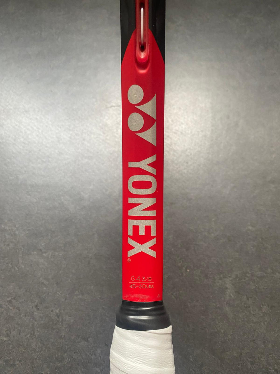 Yonex Pro Stock VCORE 100 (16X19) – Pro Stock Tennis